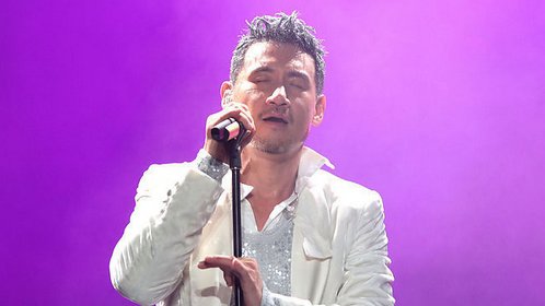 关之琳现身张学友演唱会仙气十足不需修图_高清1080P在线观看平台_腾讯视频