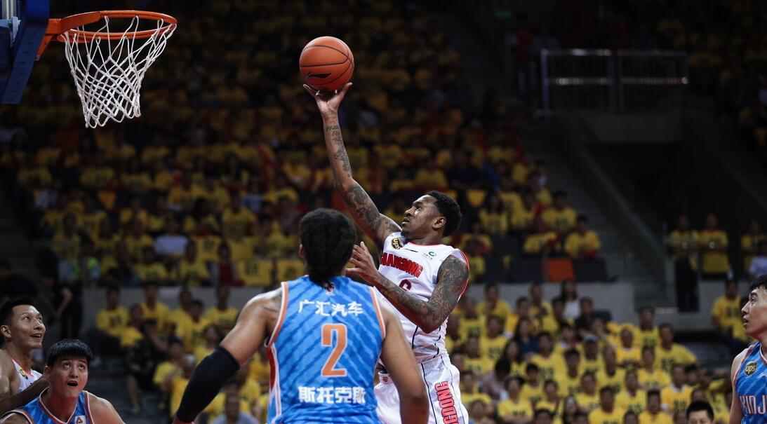 【解说回放】CBA总决赛第2场：广东vs新疆第1节_CBA全场回放_腾讯视频